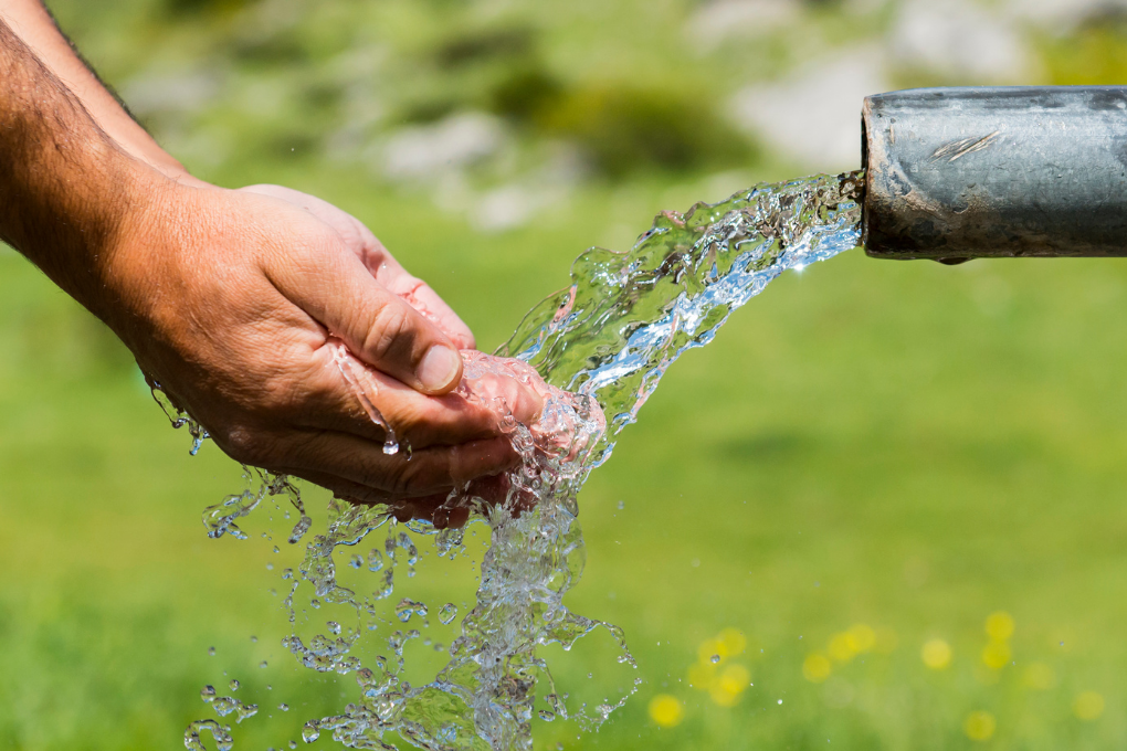 L’eau potable devient plus sûre grâce aux nouvelles normes d’hygiène ...